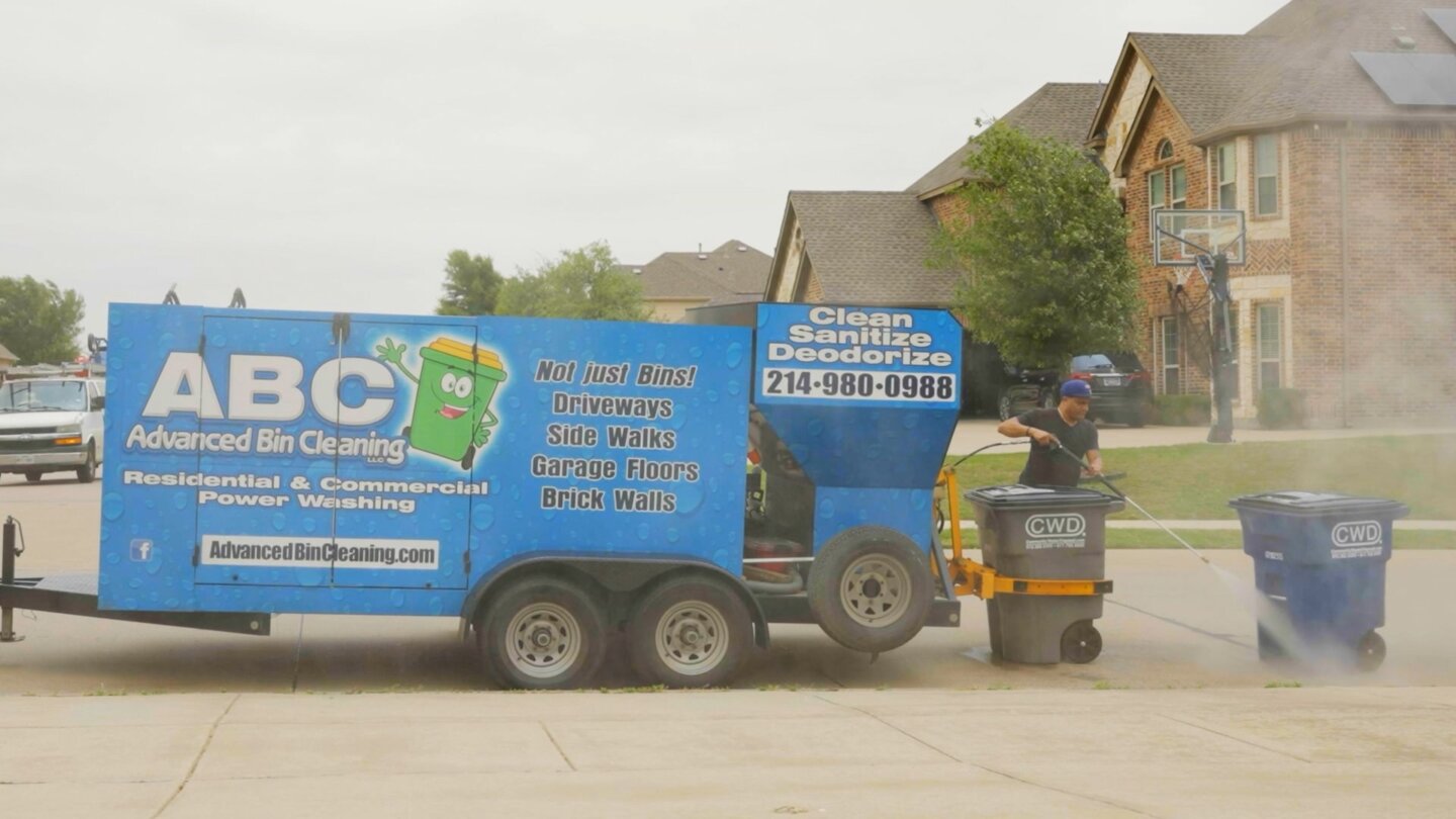 8 Types of Pressure Washing Ads to Win More Contracts